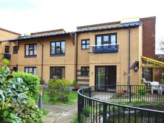 1 Bedroom House For Sale In Batchelors