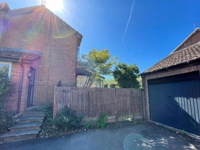 1 Bedroom House For Sale In Farnham, Surrey