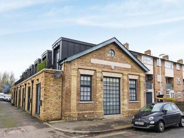 1 Bedroom House For Sale In Waterloo Road