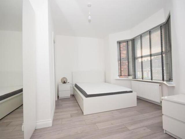 1 Bedroom House Harrow Great London 103485910