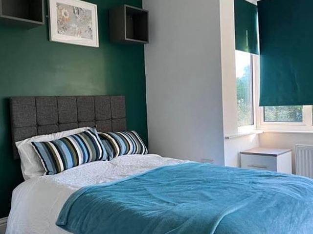 1 bedroom house in Bromley