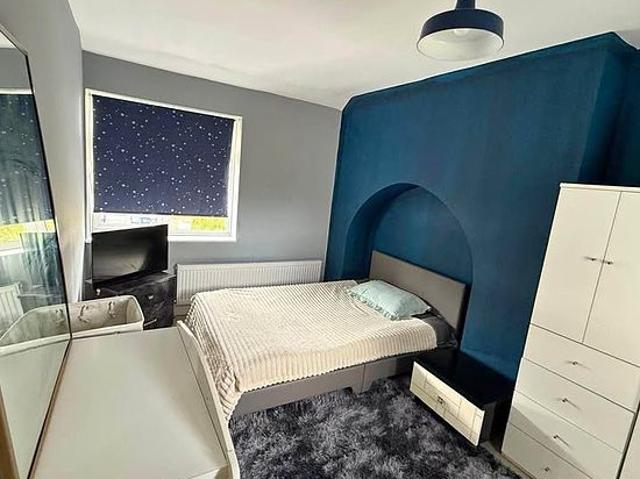 1 bedroom house in Edgware