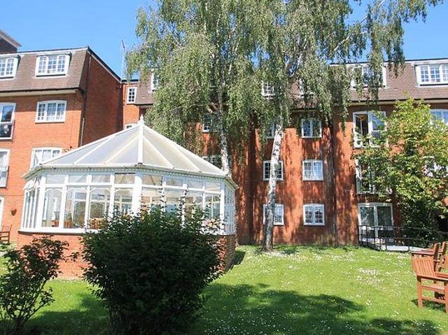 1 bedroom house in Harrow
