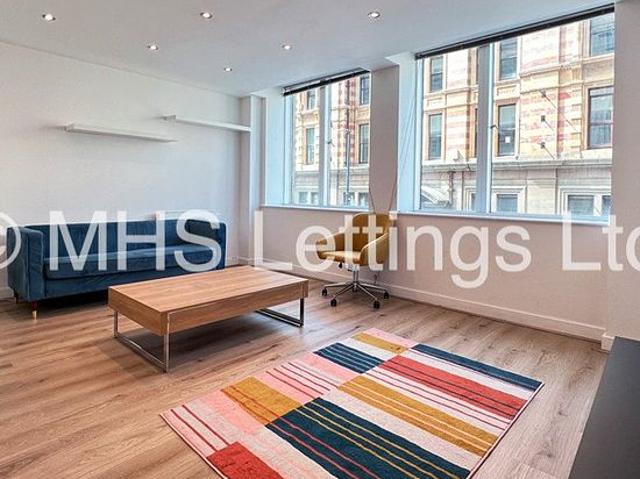 1 bedroom house in Leeds