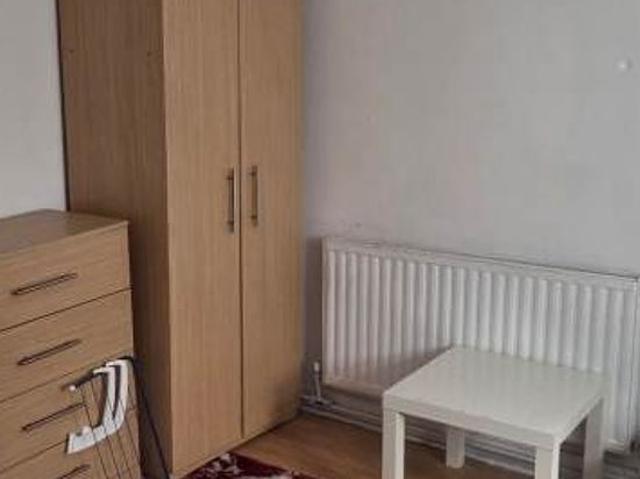 1 bedroom house in Leeds