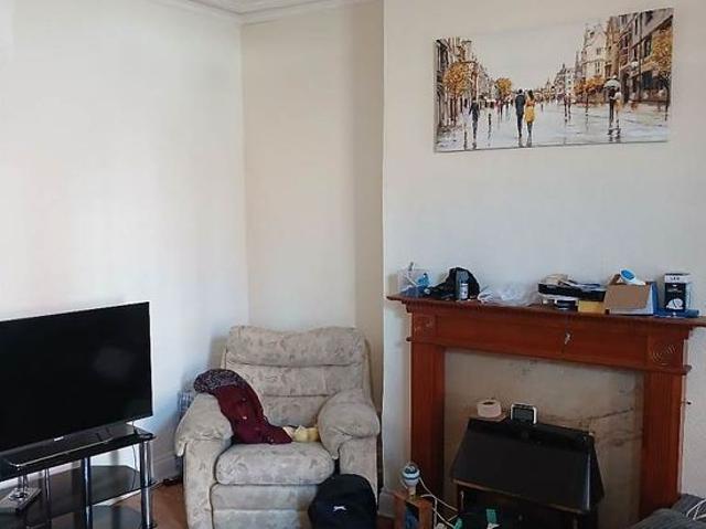 1 bedroom house in Leeds