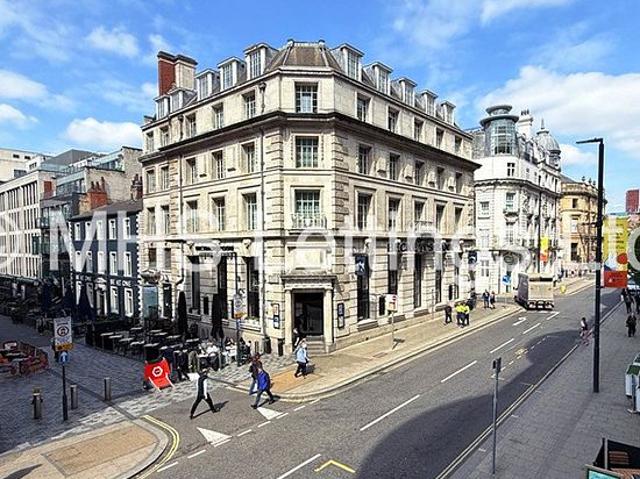 1 bedroom house in Leeds