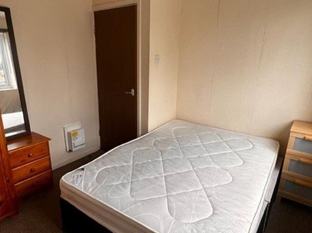 1 bedroom house in Leeds