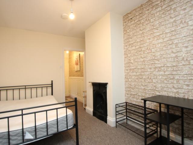 1 Bedroom House of Multiple Occupation