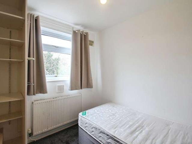 1 Bedroom House Of Multiple Occupation