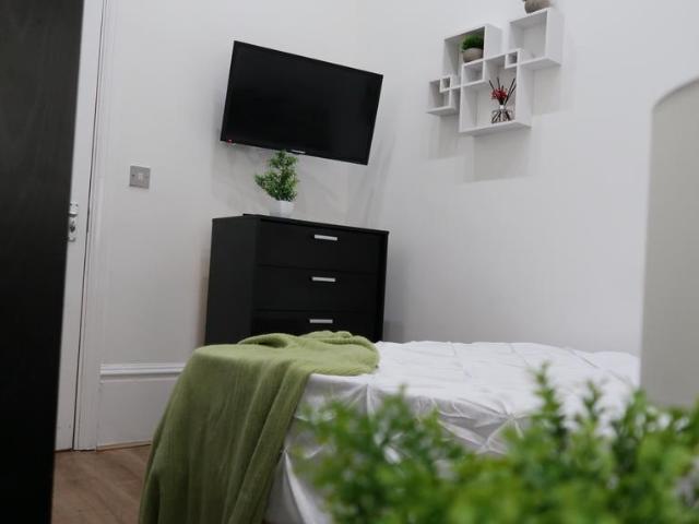 1 bedroom house of multiple occupation to rent