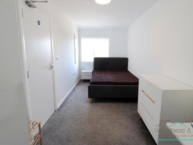 1 bedroom house of multiple occupation to rent