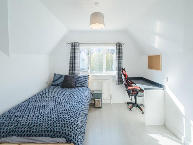 1 bedroom house of multiple occupation to rent
