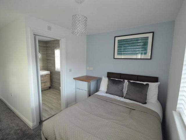1 bedroom house of multiple occupation to rent