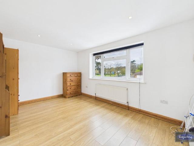 1 bedroom house of multiple occupation to rent