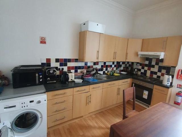 1 bedroom house of multiple occupation to rent