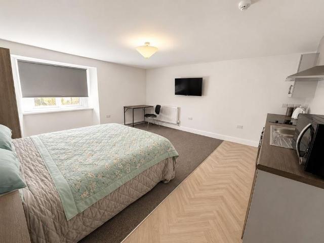 1 bedroom house of multiple occupation to rent