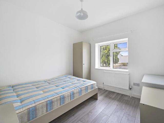 1 bedroom house of multiple occupation to rent