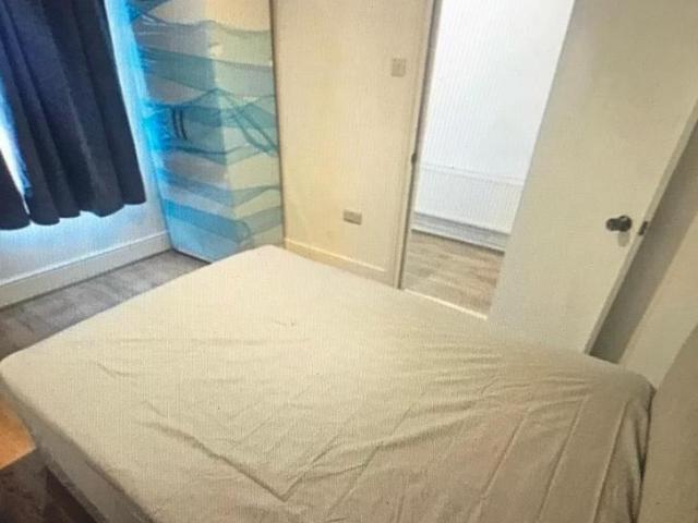 1 bedroom house of multiple occupation to rent