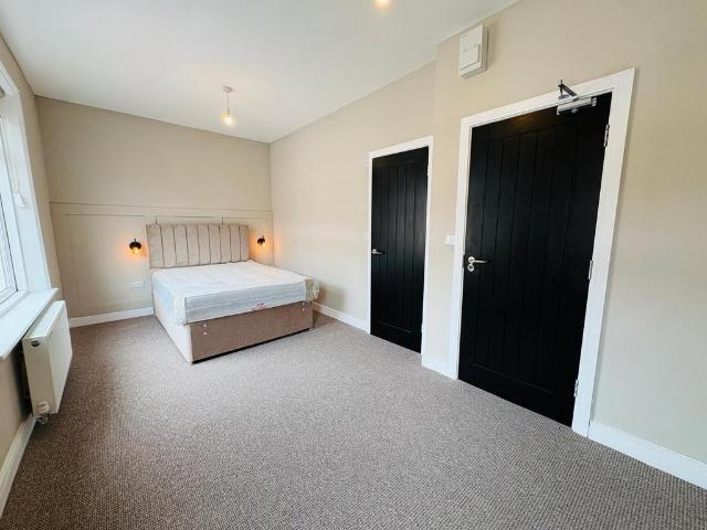 1 bedroom house of multiple occupation to rent