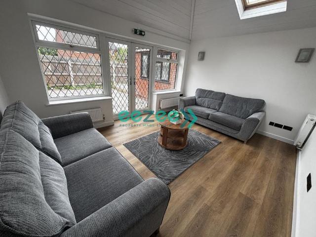 1 bedroom house of multiple occupation to rent