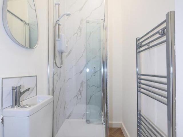 1 bedroom house of multiple occupation to rent
