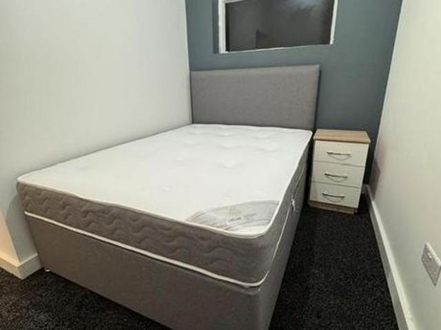 1 bedroom house of multiple occupation to rent