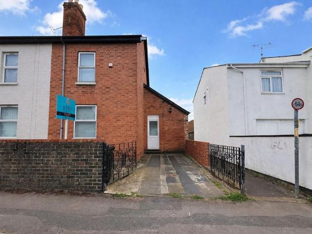 1 bedroom house of multiple occupation to rent