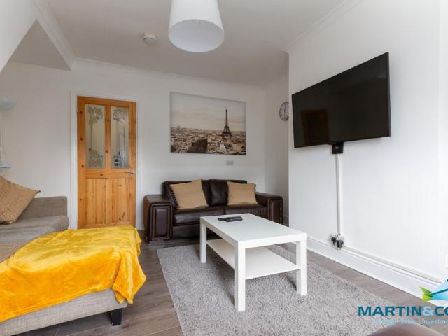 1 bedroom House of Multiple Occupation To Rent