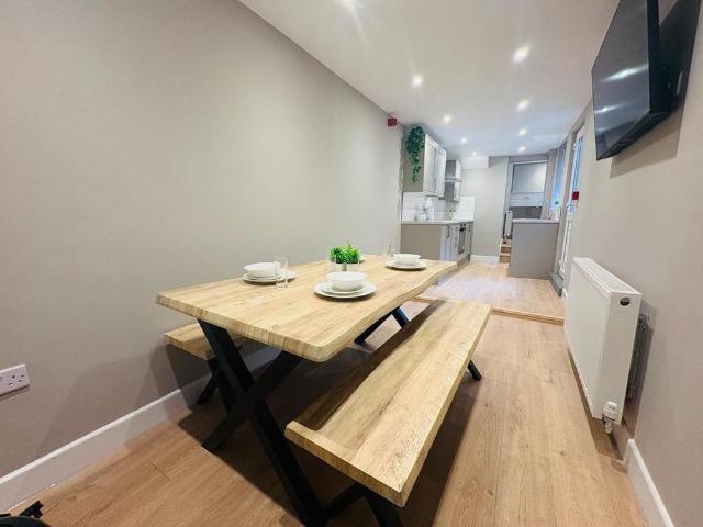 1 bedroom house of multiple occupation to rent