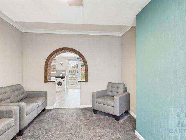 1 bedroom house of multiple occupation to rent