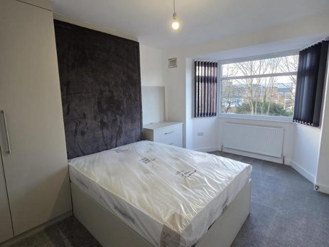 1 bedroom house of multiple occupation to rent