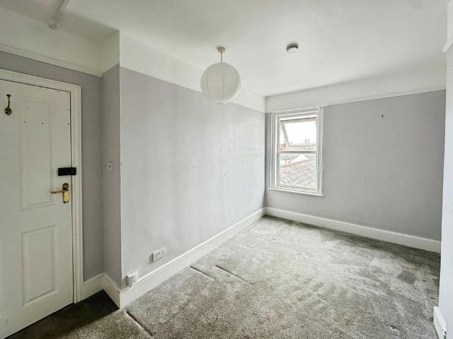 1 bedroom house of multiple occupation to rent