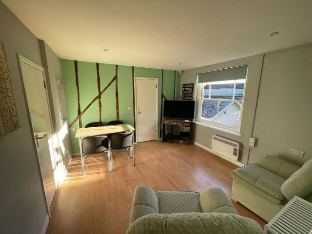 1 bedroom house of multiple occupation to rent