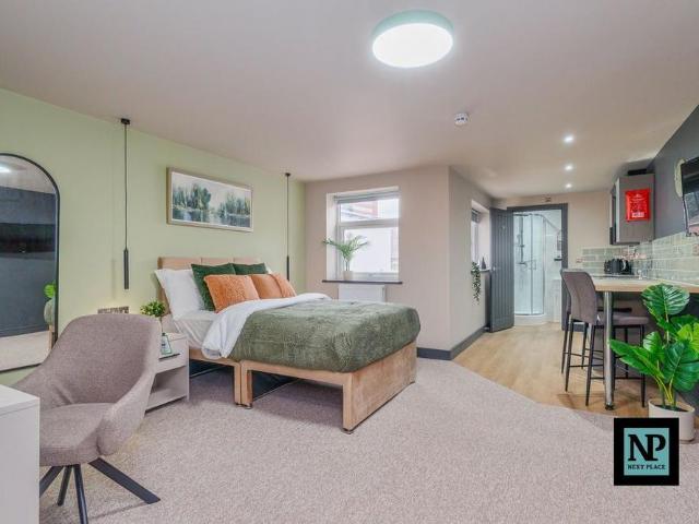 1 bedroom house of multiple occupation to rent