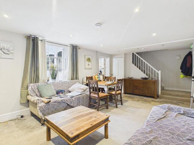 1 bedroom house of multiple occupation to rent
