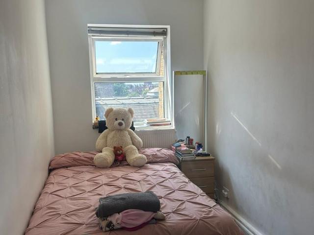 1 bedroom house of multiple occupation to rent