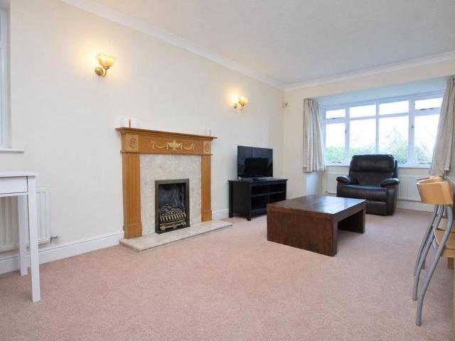 1 bedroom house of multiple occupation to rent