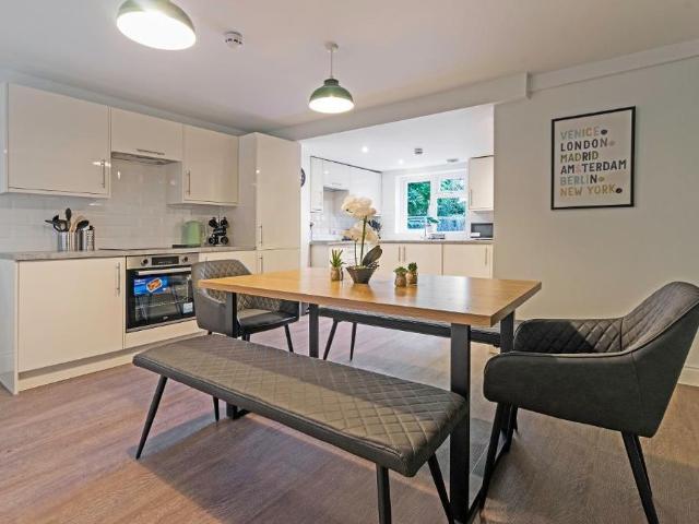 1 bedroom house of multiple occupation to rent