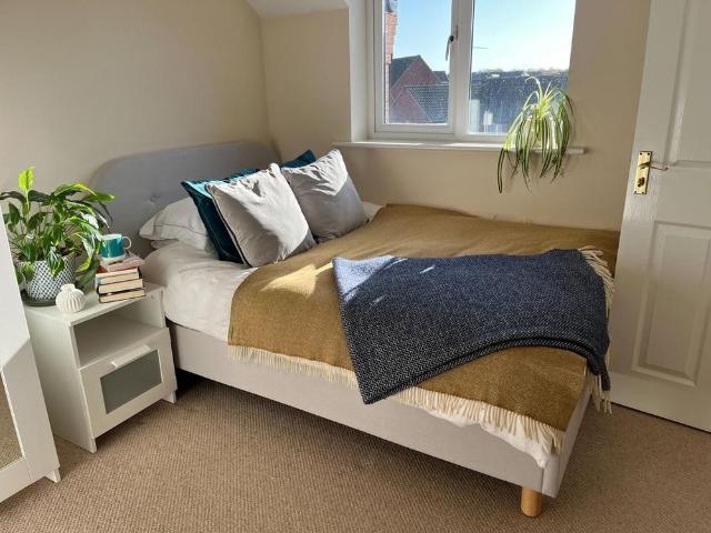 1 bedroom house of multiple occupation to rent