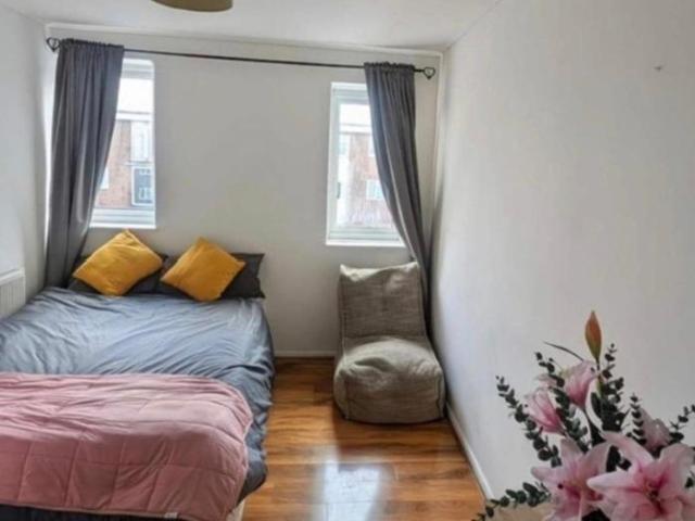 1 bedroom house of multiple occupation to rent