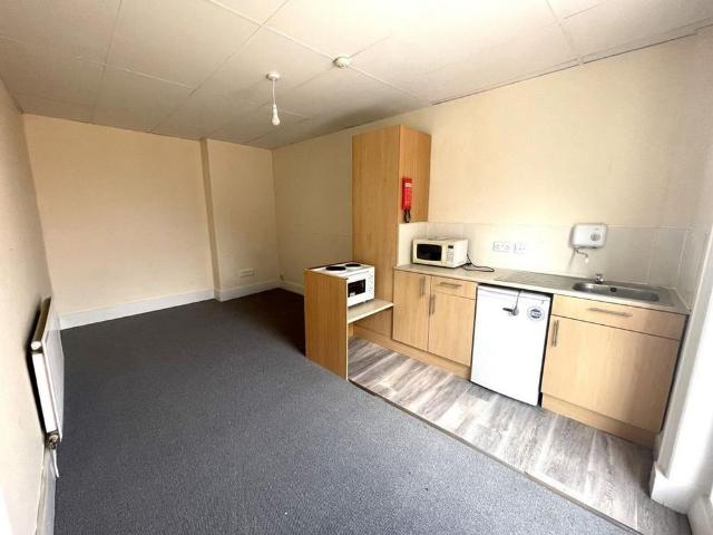 1 bedroom house of multiple occupation to rent