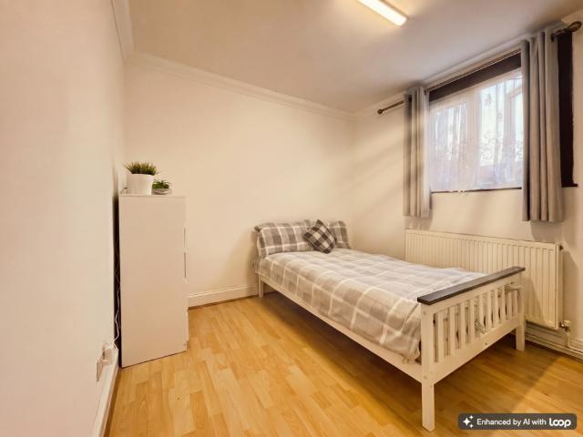 1 bedroom house of multiple occupation to rent