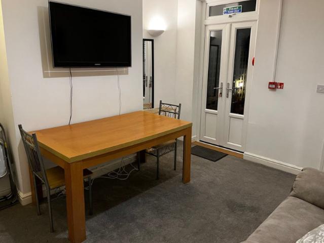 1 bedroom house of multiple occupation to rent