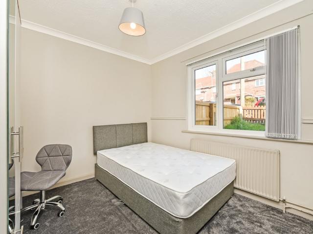 1 bedroom House of Multiple Occupation To Rent
