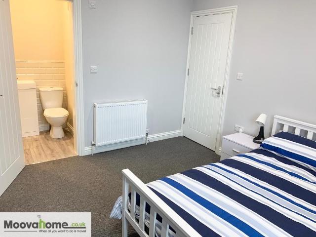1 bedroom house of multiple occupation to rent