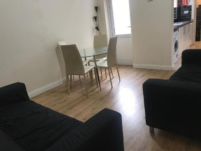 1 bedroom house of multiple occupation to rent