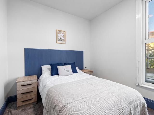 1 bedroom house of multiple occupation to rent