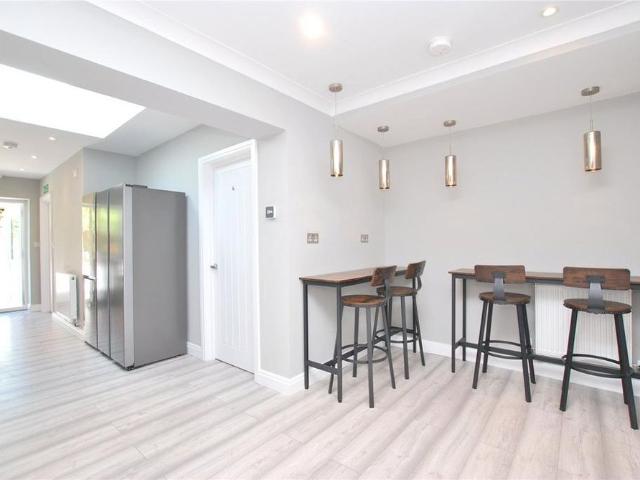 1 bedroom house of multiple occupation to rent