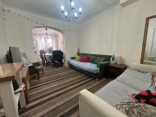 1 bedroom house of multiple occupation to rent